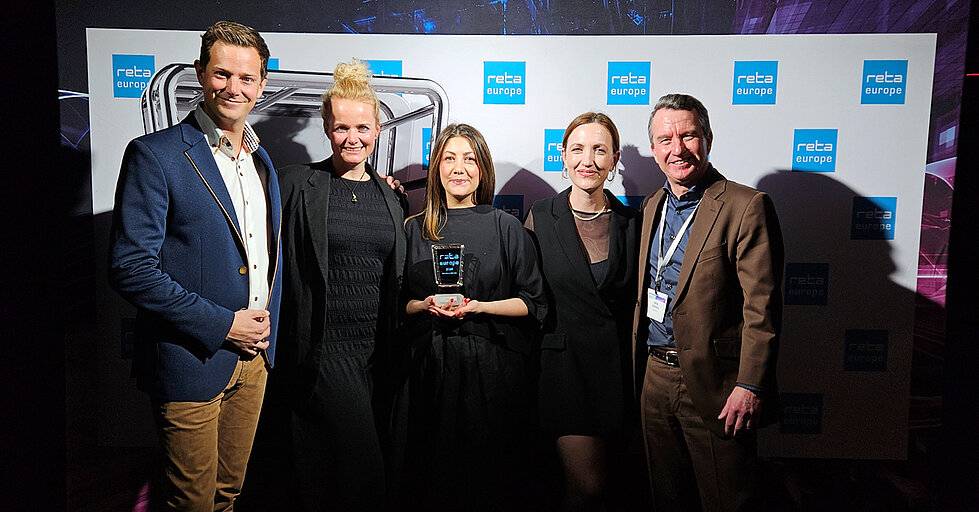 Douglas: „Best Instore Solution“ von Samsung und KOMSA | Komsa.com