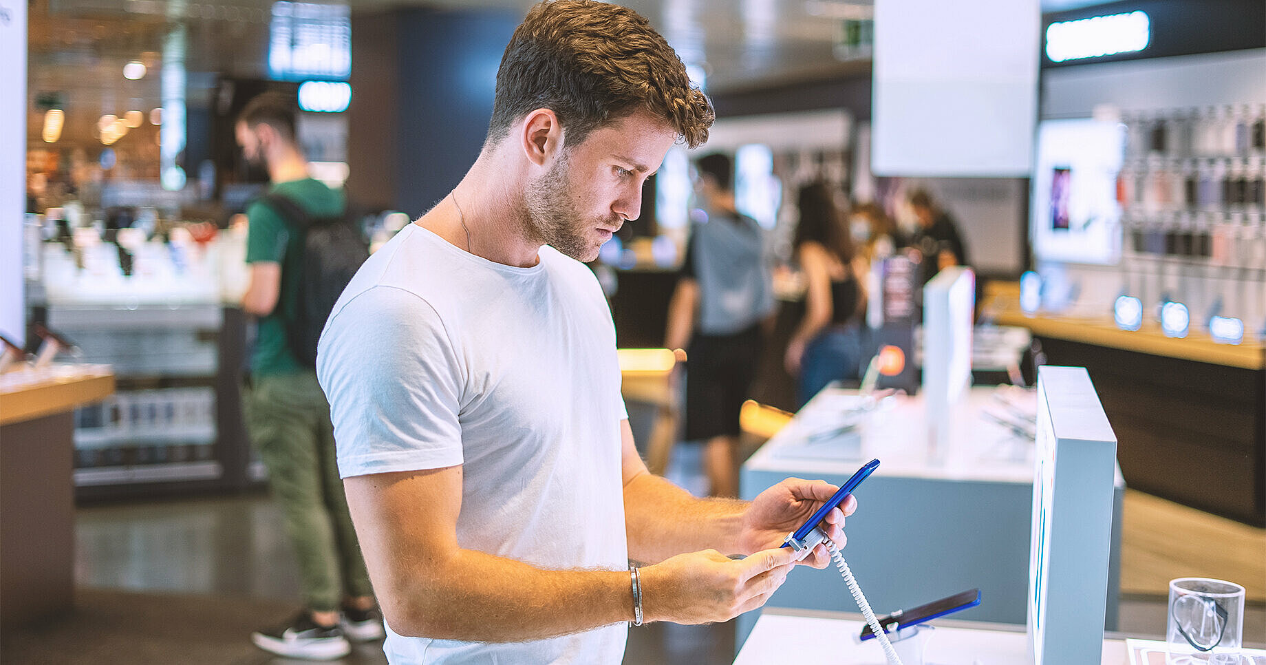 Benefit from the latest trends in B2C business | komsa.com